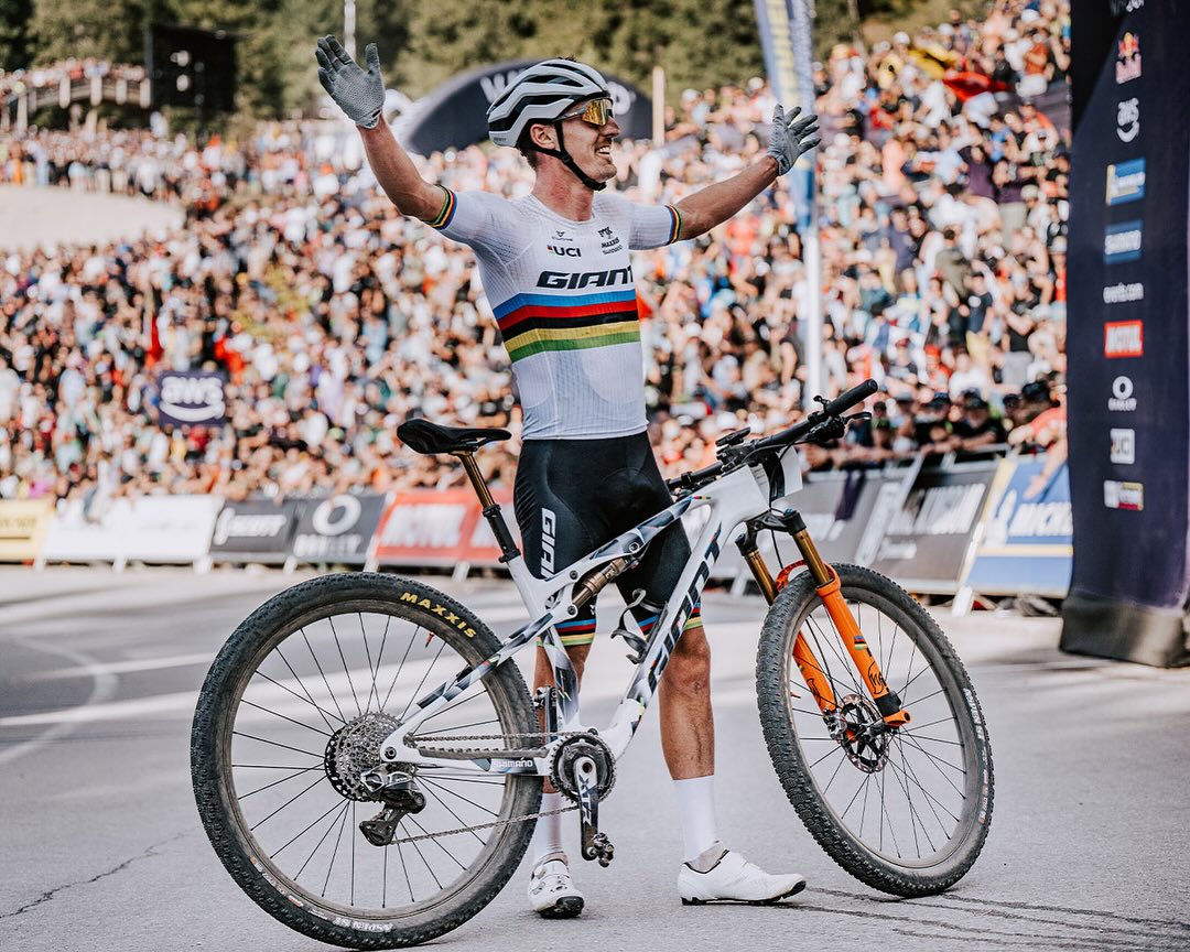 Alan Hatherly Wins Lenzerheide XCO World Cup on Prototype Giant Anthem ...