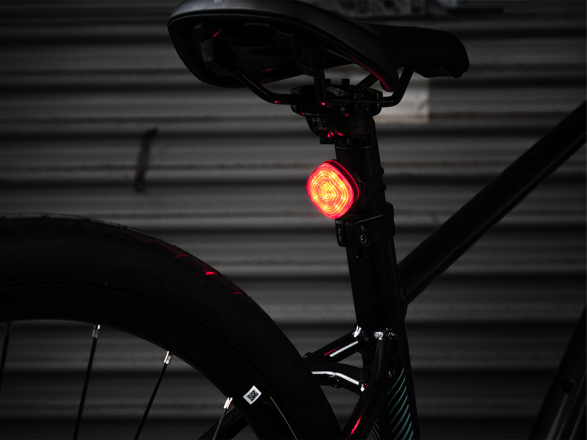Moov Blaze Rear Led Light – Giant Lygon St